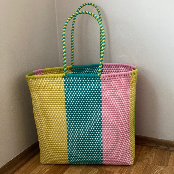 Bags | Large Bright Colorful Plastic Woven Beach Tote | Poshmark